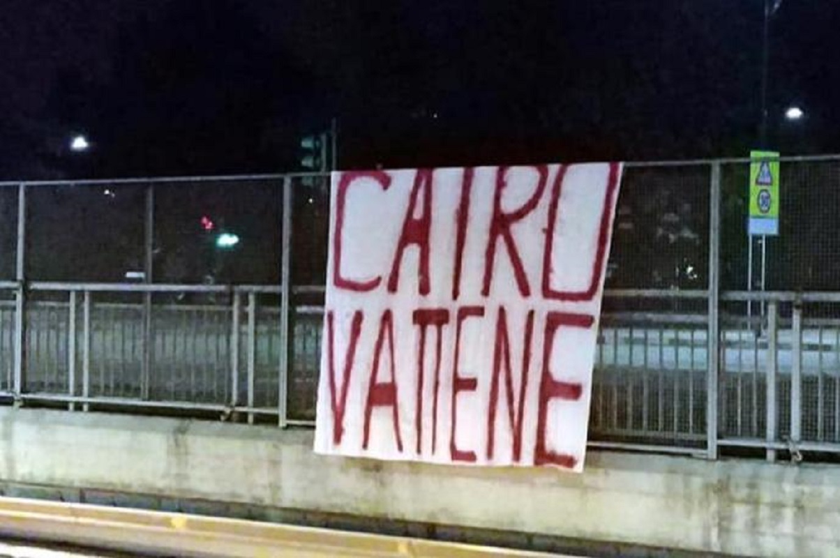 Torino, striscioni contro Cairo comparsi nella notte in città